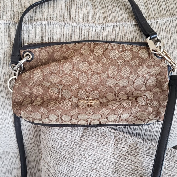 Coach | Bags | Coach Signature Bag | Poshmark